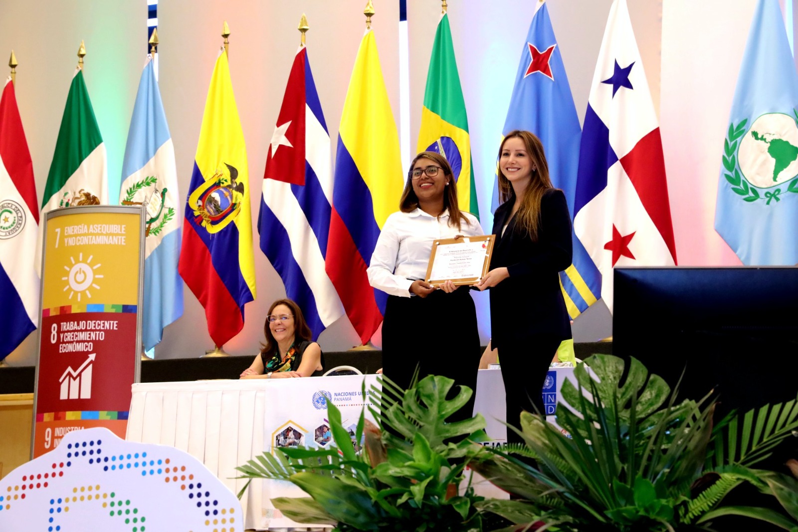 Presenta los resultados del Tercer Informe Nacional Voluntario sobre ... Presenta los resultados del Tercer Informe Nacional Voluntario sobre ...